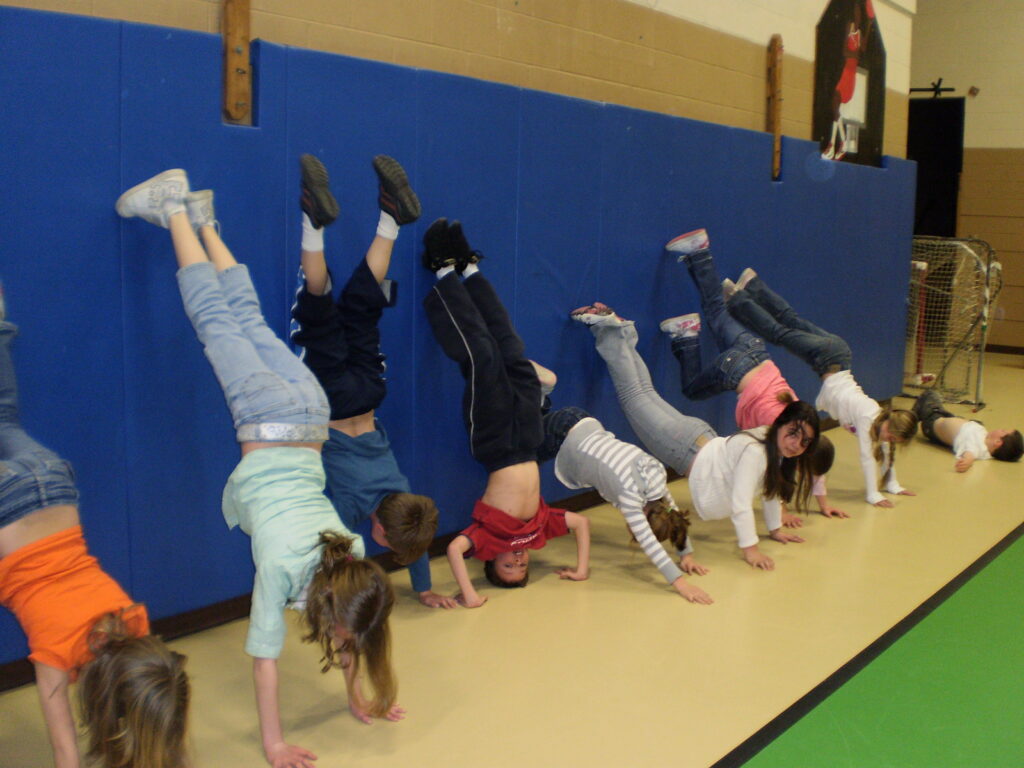 Physical Education with Michelle Pikor - The Edgartown School